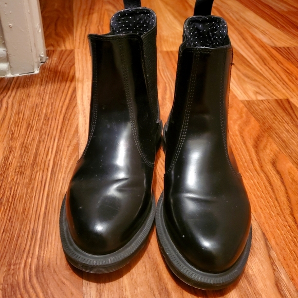 Dr. Martens | Shoes | Womens Dr Martens Flora Chelsea Boot | Poshmark